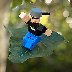 Roblox Action Collection: from The Vault 20 Figure Pack [Includes 20 Exclusive Virtual Items] for 6 years and up, includes One Collector's Set