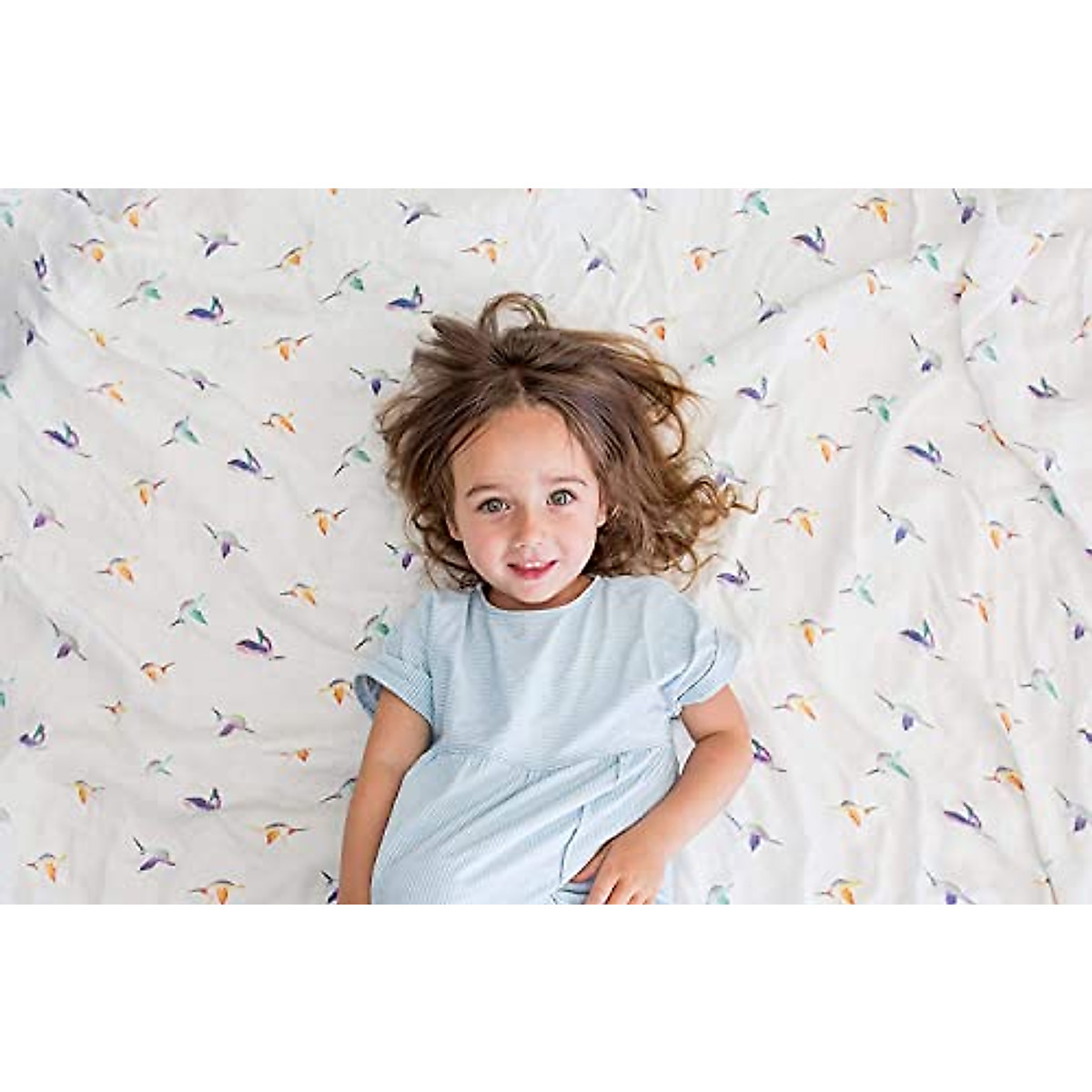 Lulujo Baby Baby Quilt and Toddler Blanket, 47 x 47-Inches, Hummingbird