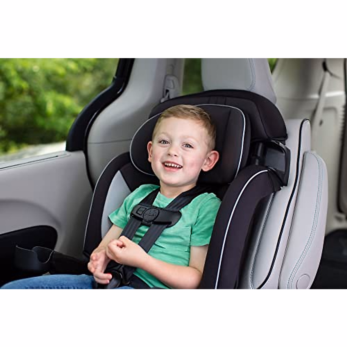 Safety 1st Grand 2-in-1 Booster Car Seat, Extended Use: Forward-Facing with Harness, 30-65 pounds and Belt-Positioning Booster, 40-120 pounds, High Street
