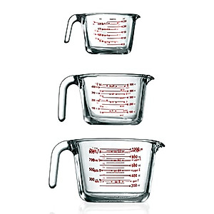 NutriChef 3 Pieces Measuring Cups - BPA-Free Premium Heat Resistant Borosilicate Glass Measuring Cups w/ Handle, Precise Measurement w/ Oz & Ml Scale, in 250ml 500ml & 1000ml, Microwave & Oven Safe