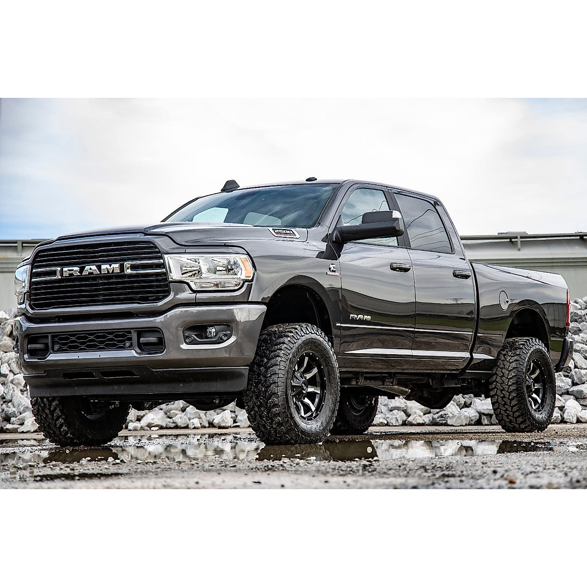 Rough Country 2.5" Leveling Kit for 14-24 Ram 2500 | 13-24 Ram 3500 4WD - 37730A