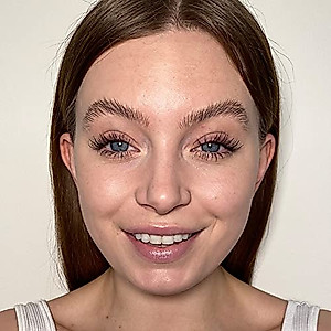 Makeup Revolution Conceal & Define Concealer, Full Coverage Makeup Concealer, Matte Finish & Long Wear, For Fair Skin Tones, Vegan, C3, 4ml