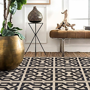 SAND MINE Reversible Mats, Plastic Straw Rug, Modern Area Rug, Large Floor Mat and Rug for Outdoors, RV, Patio, Backyard, Deck, Picnic, Beach, Trailer, Camping (4' x 6', Black & Beige)