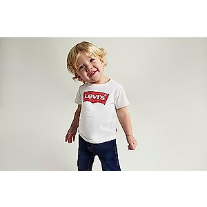 Levi's Big Boys' Classic Batwing T-Shirt, White, S