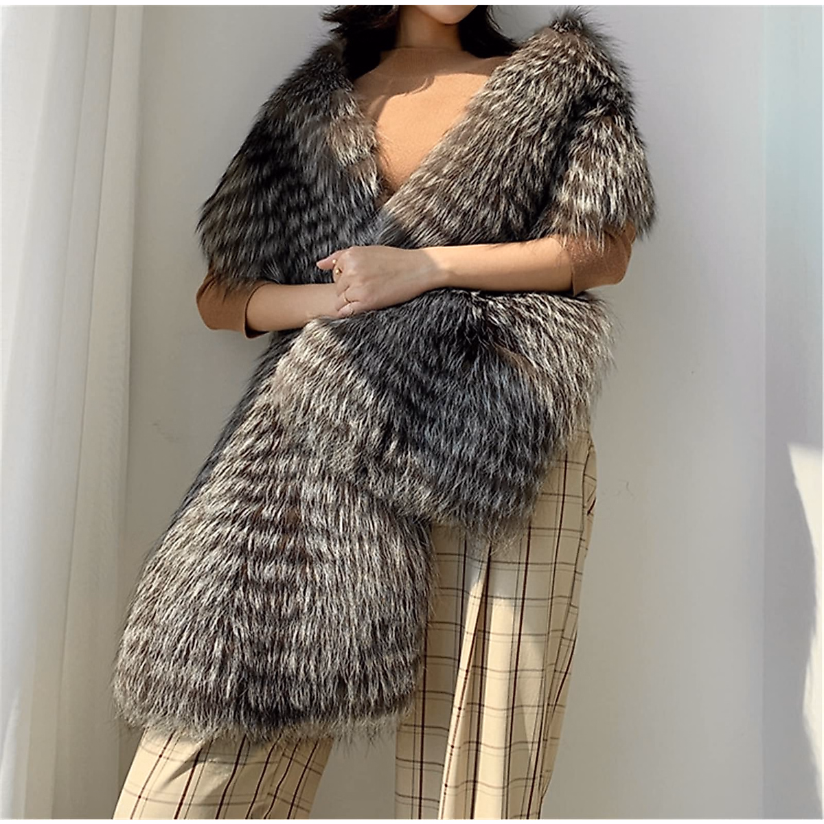 LO-01 Big Fluffy Fur Shawl Scarf With Real Silver Fox Qualitied Fur For Women Autumn Winter Spring Skiing Warm Wear Furry Collar Fuzzy Big Wrap Scarf (One Size, Silver Fox)
