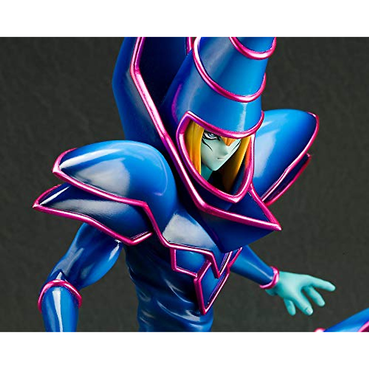 Kotobukiya YU-GI-OH Dark Magician ARTFX J Statue