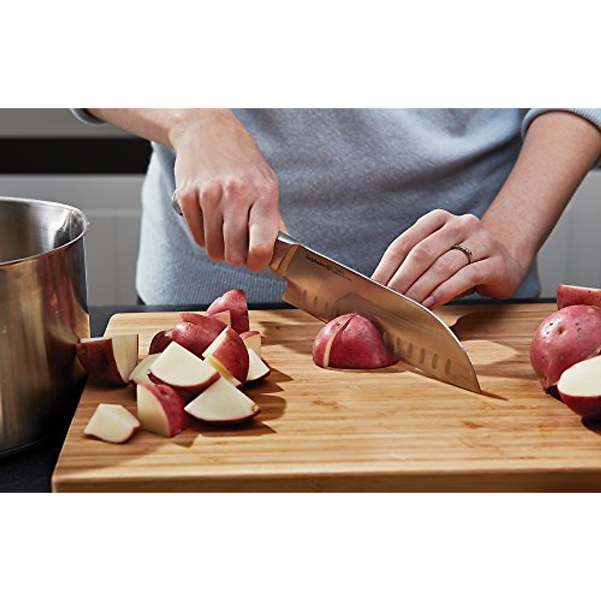 Calphalon Kitchen Knife Set with Self-Sharpening Block, 15-Piece Classic High Carbon Knives