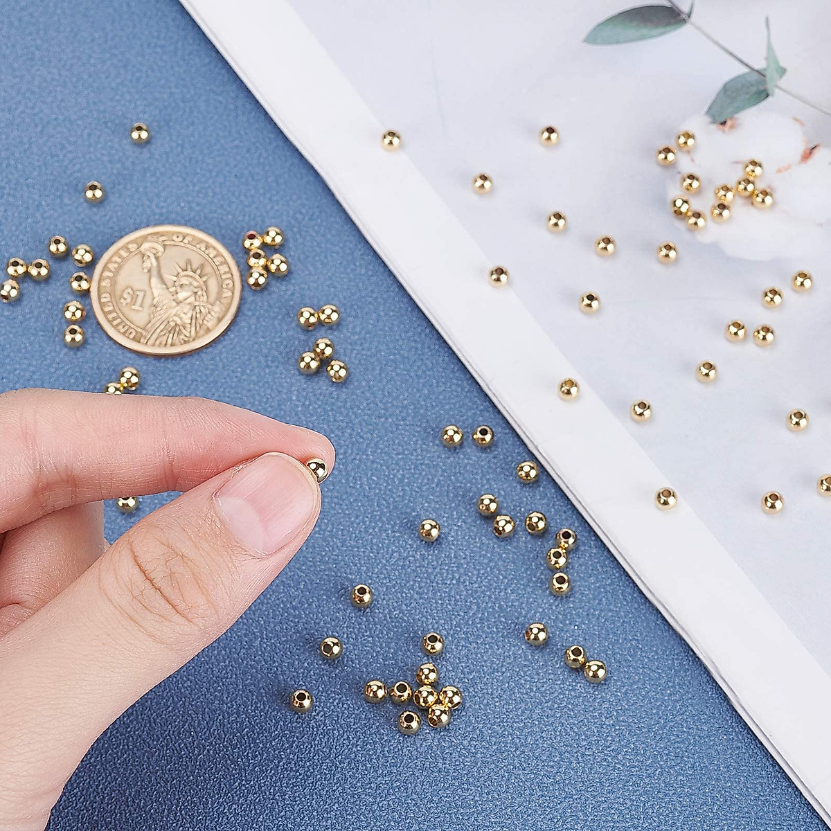 PH PandaHall 300pcs 4mm 14K Gold Plated Brass Beads Long-Lasting Round Smooth Spacer Beads Seamless Loose Ball Beads Gold Metal Beads for Summer Hawaii Stackable Necklace, Bracelet, Earring Making