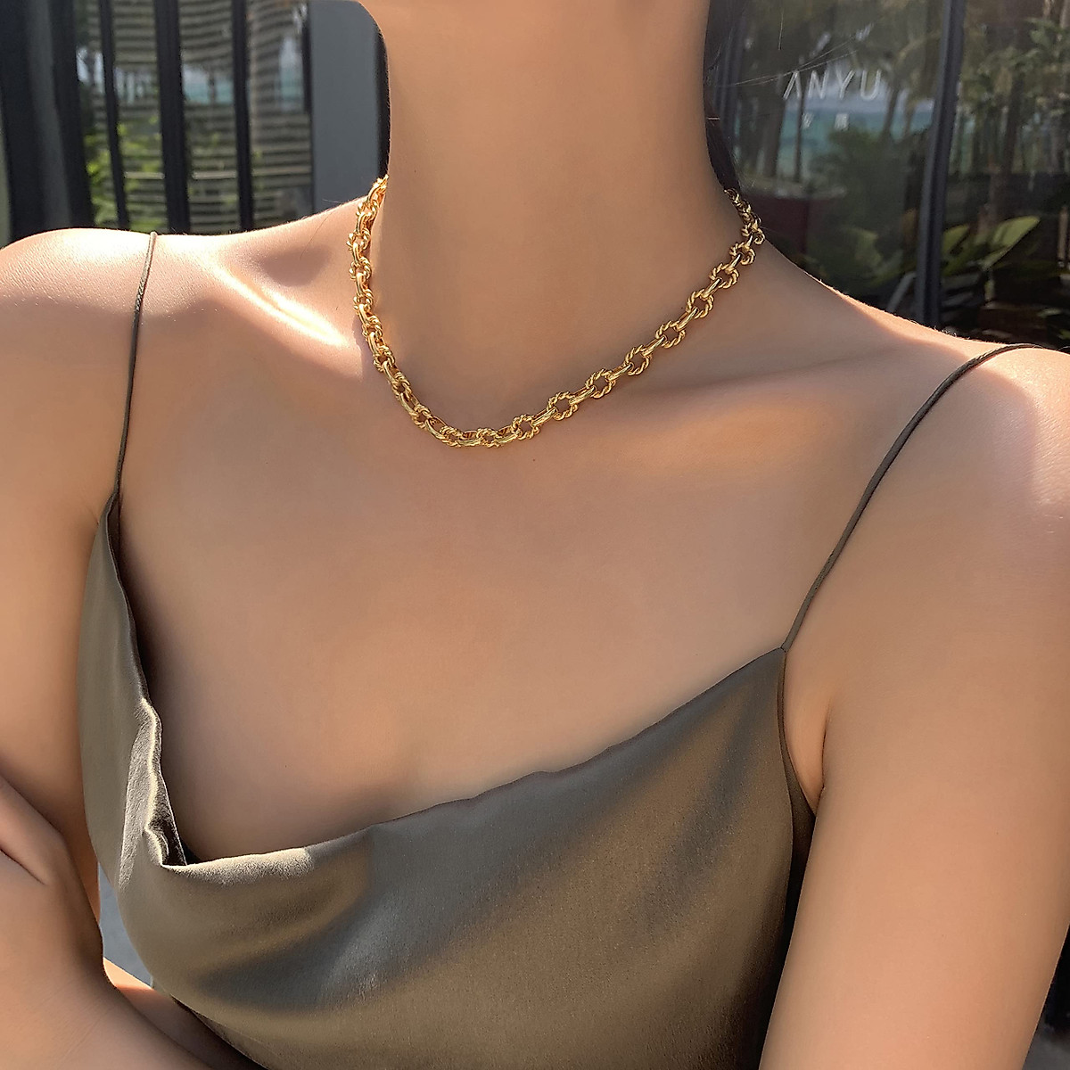 BAMERAL Chunky Gold Chain Necklace for Women 18K Gold Plated Twisted Oval Link Chain Choker Toggle Clasp Necklace for Women Jewelry
