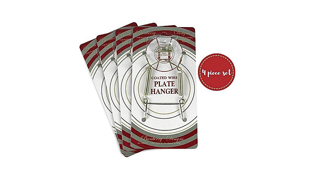 BANBERRY DESIGNS Brass Plate Hanger Set - Secure & Stylish