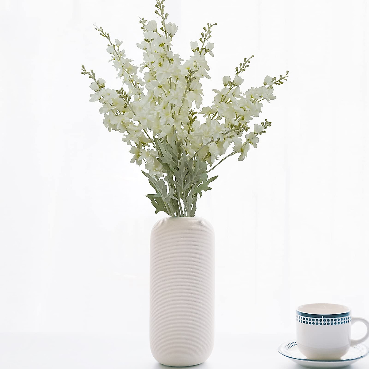 MINYULUA 6pcs Artificial Delphinium Flowers White Silk Larkspur Flowers Faux Snapdragon Long Stem Fake Plant Spray Arrangement for Home Office Garden Wedding Table Vase Decor (White)