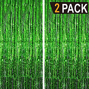 GOER 6.4 ft x 9.8 ft Metallic Tinsel Foil Fringe Curtains,Pack of 2 Party Streamer Backdrop for St. Patrick's Day,Birthday,Graduation,New Year Eve Decorations Christmas Wedding Decor (Green)