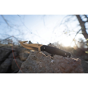 Schrade Delta Class Exertion Gut Hook Fixed Blade 8.5in with 4in AUS-10 Steel Blade and Non-Slip Grip for Hunting