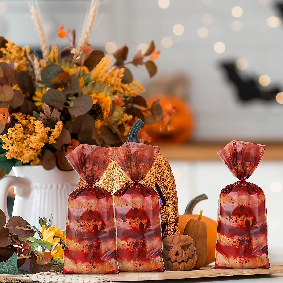 100 Pcs Halloween Cellophane Bags Creepy Carnival Party Favors Plastic Treat Bags Trick or Treat Spooky Goodie Candy Bags with Ties Halloween Circus Carnival Decorations Gifts Supplies(Spooky Style)