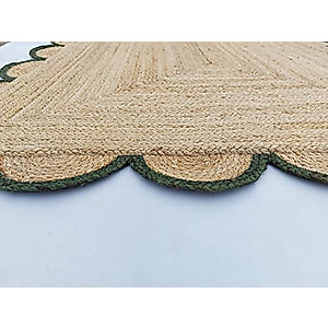 THE PIKKU INTERNATIONAL - Handmade Jute Rug Beige with Scallop Green Border Rectangle Hand Woven Farmhouse Jute Area Rug (7 x 11 ft)