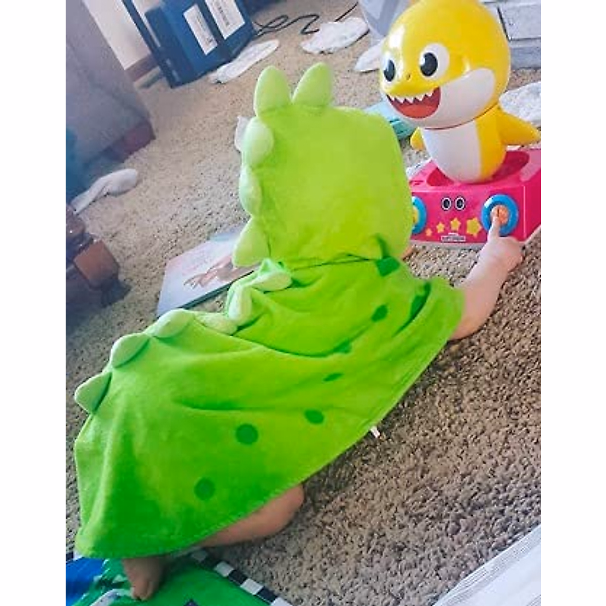 Maleroads Soft Cotton Baby Bath Towel Beach Towel Bathrobe for Kids 0-4 Years (Green Dinosaur, 21.545inch)