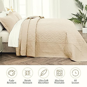 Qucover California King Beige Bedspreads, 3-Pieces Ultrasonic Quilting Geometric Pattern Soft Microfiber 120 x 118 Oversized King Quilt, Extra Width Cal King Bedspread Oversized, Beige