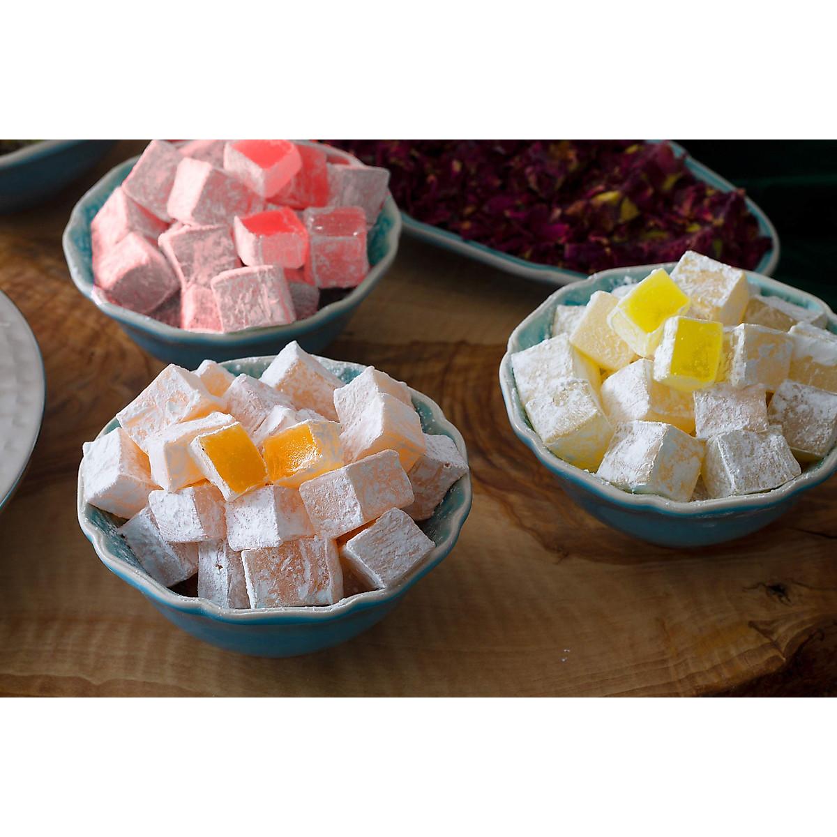 Cerez Pazari Turkish Delight with Rose, Orange and Lemon Mix Flavours 8.1 Oz Gourmet Small Size Snacks Gift Box, No Nuts Sweet Traditional Confectionery Vegan Candy Dessert Lokum Loukoumi Approx.32Pcs