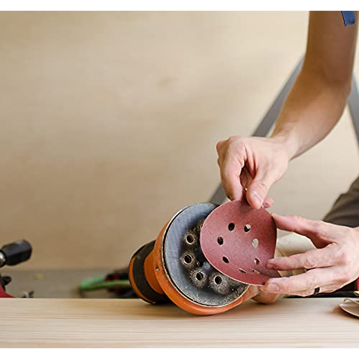 Gator 5" Random Orbit Hook & Loop Red Resin Aluminum Oxide Sanding Discs, 8-Hole, 120 Grit, 50 Pack