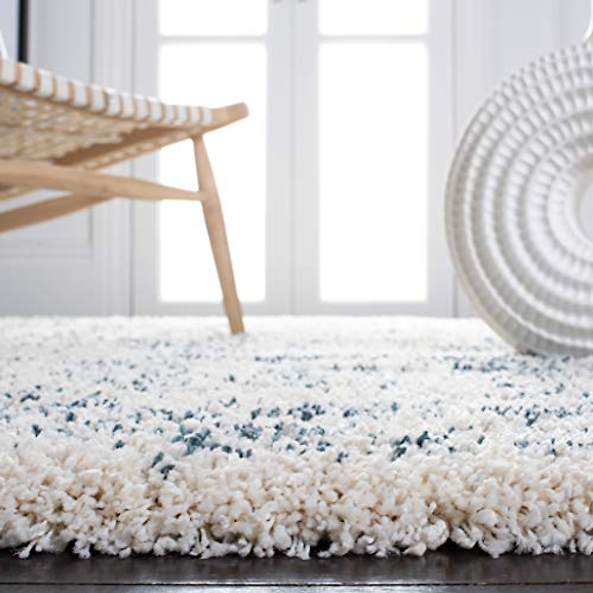 SAFAVIEH Hudson Shag Collection 7' Square Ivory / Slate Blue SGH299A Modern Abstract Non-Shedding Living Room Bedroom Dining Room Entryway Plush 2-inch Thick Area Rug
