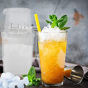 CZ-XING Ice Crusher Manual Rotary Ice Crusher Cocktails Slush Machine Ice Cube Crushed Smoothies Ice Crusher Machine Home 1.25L Chrome Plated Ice Grinder Ice cube Drinks Chopper Stirrer (Transparent)
