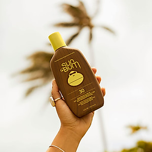 Sun Bum Original SPF 30 Sunscreen Body Lotion | Broad Spectrum Moisturizing Sunblock with Vitamin E | Hawaii 104 Act Compliant (Octinoxate & Oxybenzone Free) | 8 oz