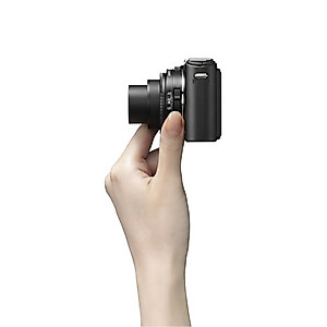 Panasonic DMC-LX3 10.1MP Digital Camera with 24mm Wide Angle MEGA Optical Image Stabilized Zoom (Black)