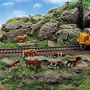 Farm Animals Figure Set,AN8706 36PCS 1:87 Well Painted Farm Animals Cows Horses Figures for HO Scale Model Train Scenery Layout Miniature Landscape New