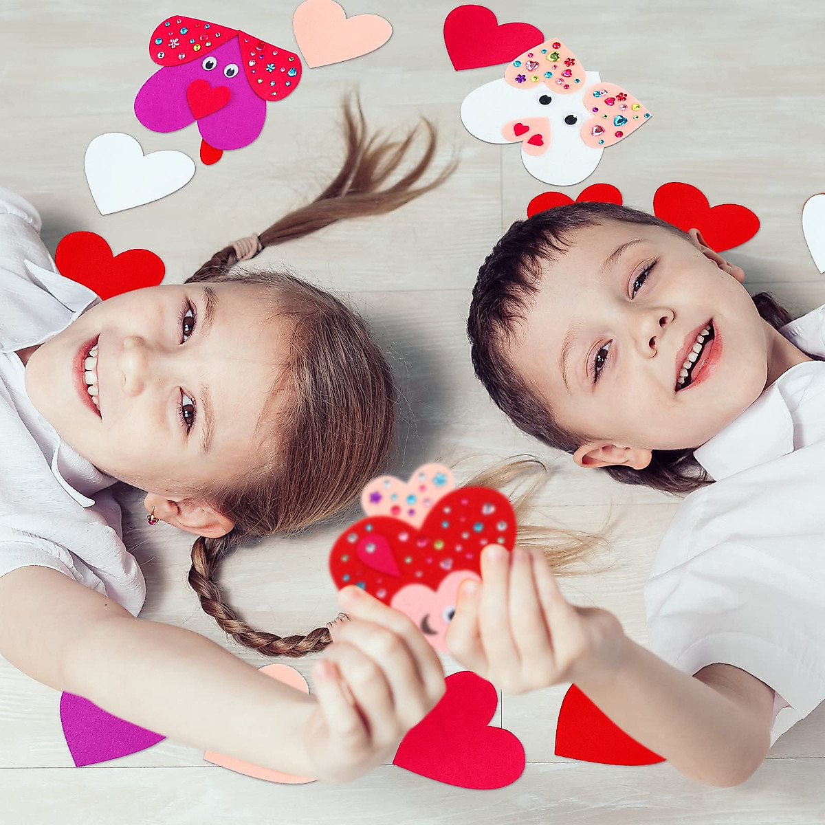 560 Pieces Valentine's Day DIY Craft Kit Felt Heart Animals Art Craft Set with Googly Eyes Gem Sticker for Kid Valentines Game Activity Party Supplies