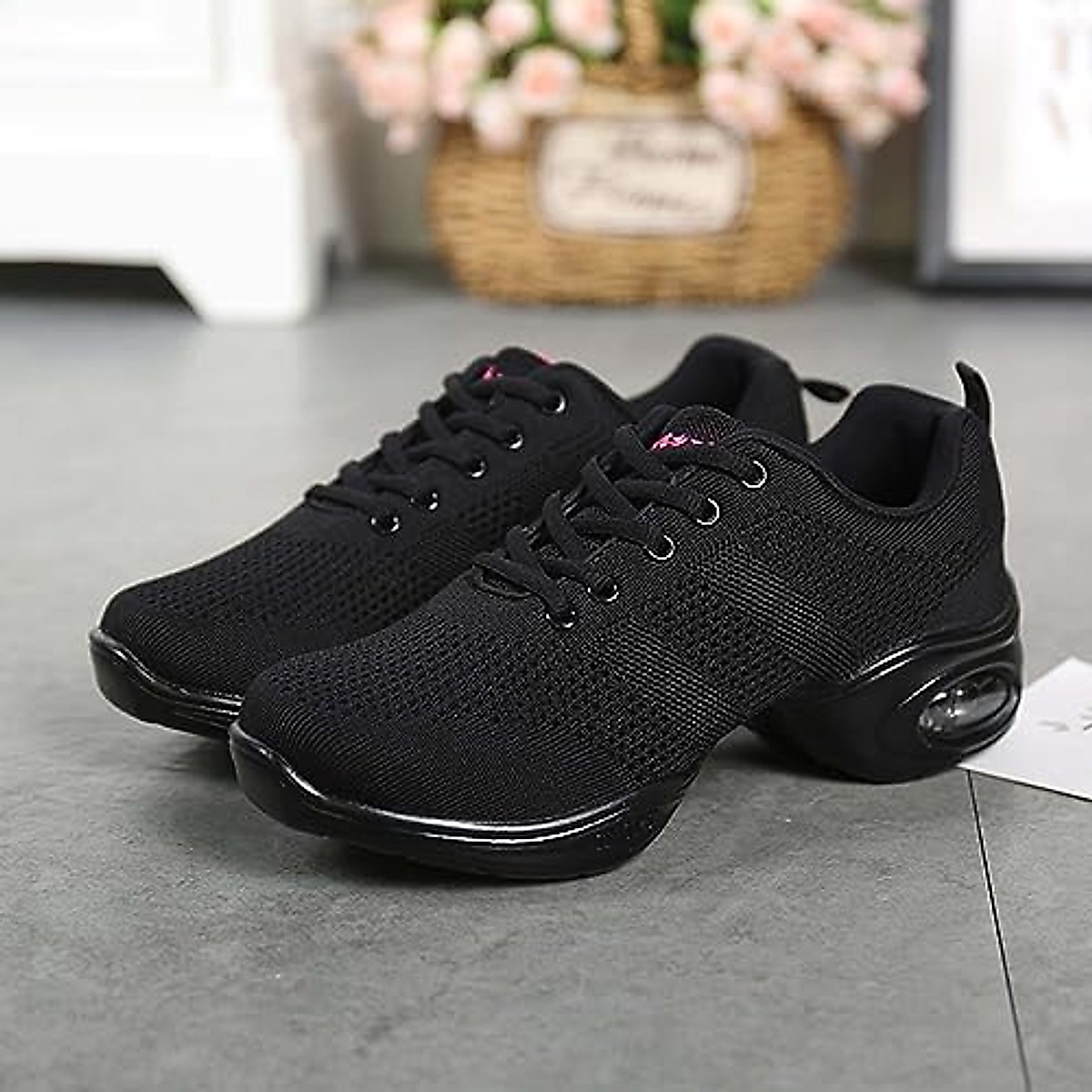 Dance Sneakers for Women, Women's Jazz Shoes Lace-up Split Sole Dance Sneakers Breathable Air Cushion Zumba Dancing Shoes Hip Hop Athletic Walking Shoes Black 39