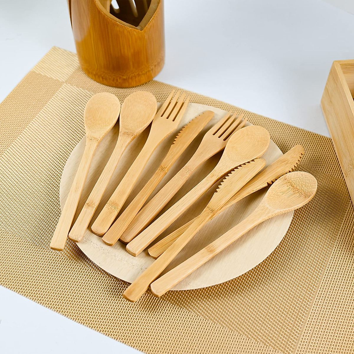 Bamboo Cutlery Reusable with Silverware Organizer, 16Pcs Bamboo Flatware Set with Bamboo Forks Spoons Knives, Reusable Bamboo Cutlery with Portable Storage Case for Home and Travel Camping Hiking