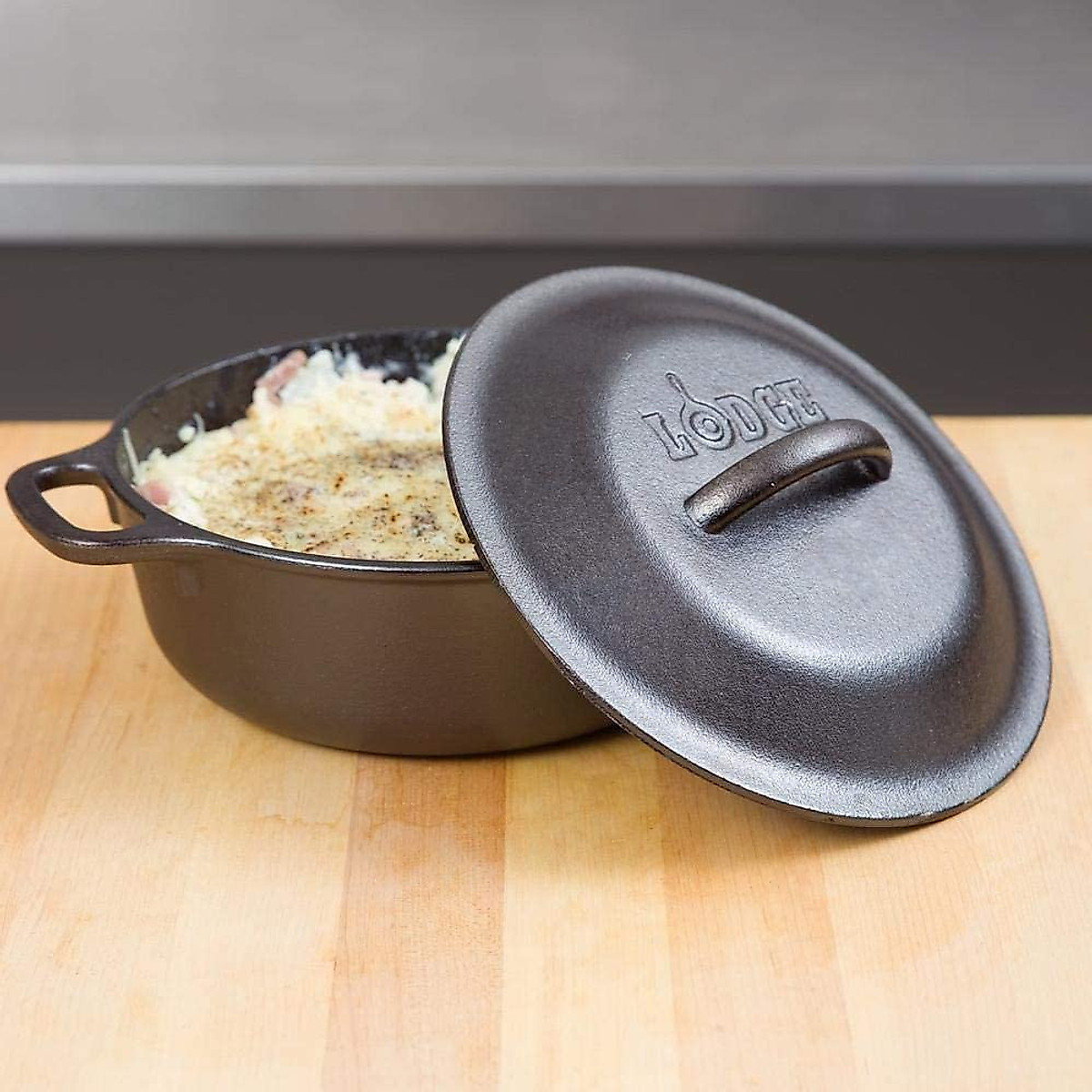 Lodge 8in Cast Iron Serving Pot Pre-Seasoned 2-Quart