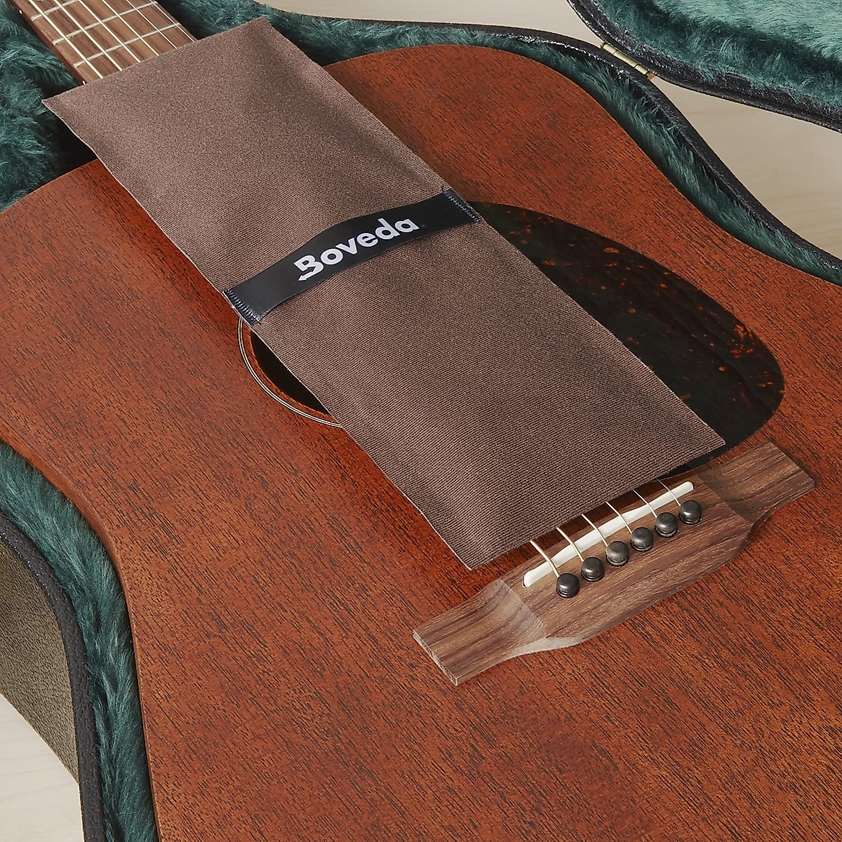 Boveda 49% Two-Way Humidity Control Packs for Music Instruments – 4 Pack – Standard Size – Prevents Warping & Cracking for Wooden Instruments– Humidifier Packs for Instrument Cases – Resealable Bag