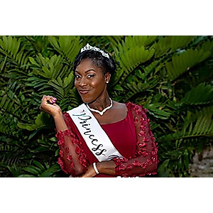 SNOWH Crystal Crowns and Tiaras Princess Wedding Crown Rhinestone Birthday Tiara Pageant Headband Bridal Hair Headpieces for Women and Girls Silver