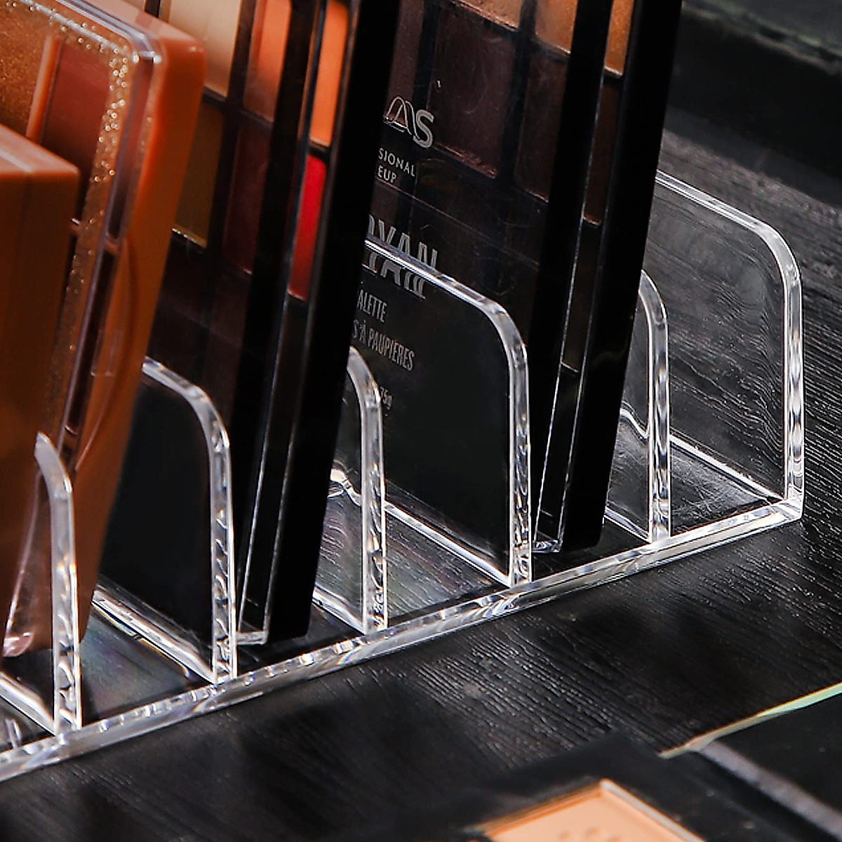 Vowcarol Eyeshadow Palette Organizer, Acrylic 7-Section Divided Makeup Palette Organizer Holder - Clear 2 Pack