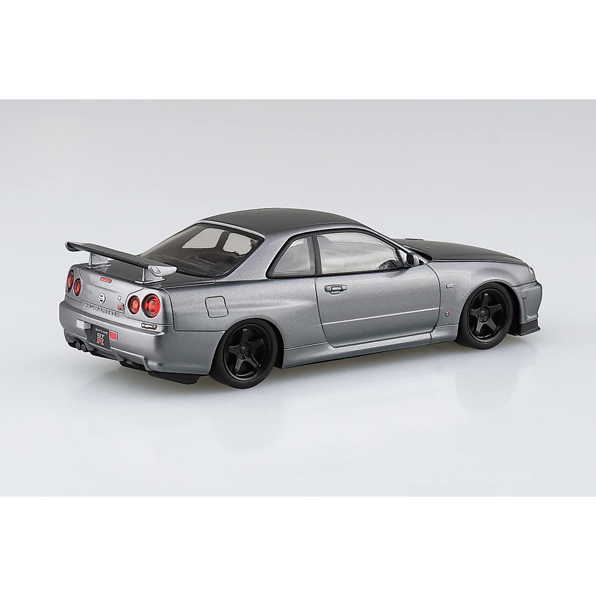 Aoshima Nissan R34 Skyline GTR Custom Wheel (Athlete Silver) 1:32 Scale Model Kit