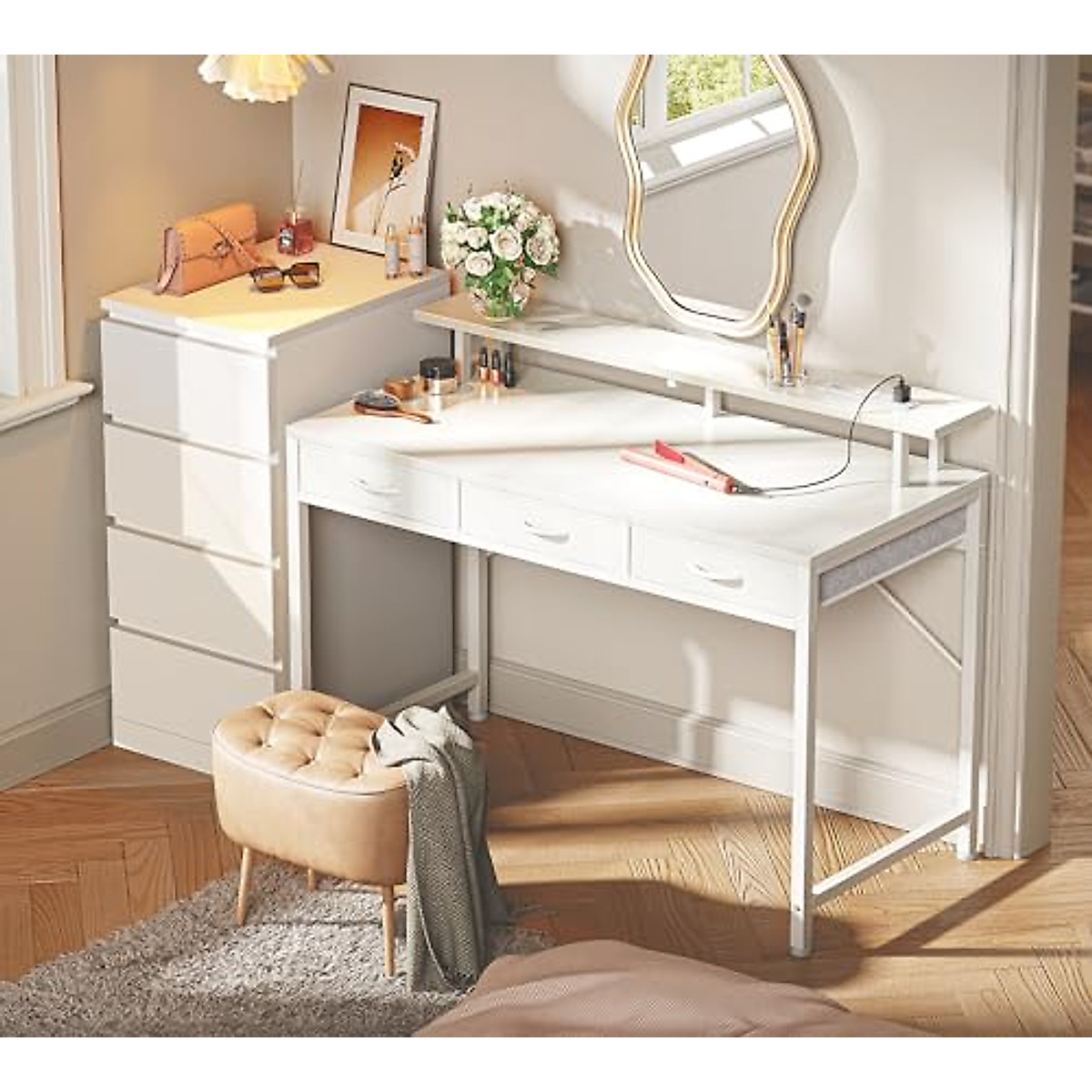 Huuger 47 inch Computer Desk with 3 Drawers, Office Desk Gaming Desk with LED Lights & Power Outlets, Home Office Desks with Storage Space for Bedroom, Work from Home, White