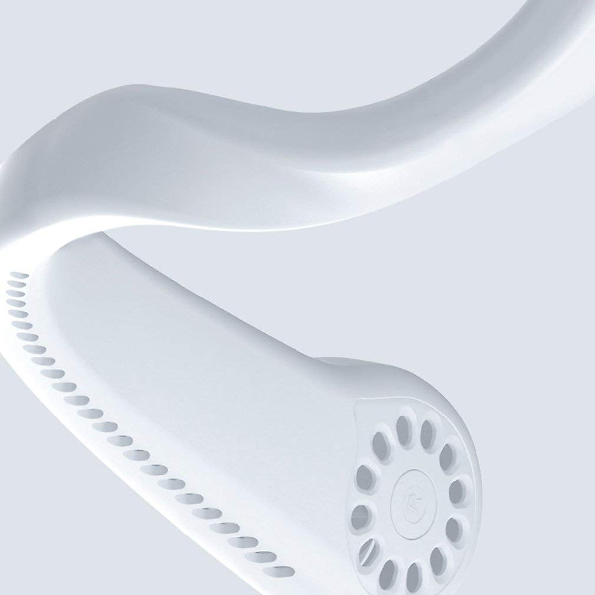 Bladeless Neck Fan, Bendable Neck Hanging Cooler, USB Rechargeable Hand Free and Blade Free Personal Fan with Turbine Ventilator 3 speeds adjustable Neckband Fan For Running/Sports & Travel (White)