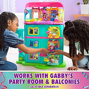 Gabby’s Dollhouse, Cakey’s Fruit Smoothie Balcony Playset, 8-Pcs with Toy Figures, Dollhouse Accessories & Sensory Play, Kids Toys for Girls & Boys 3+