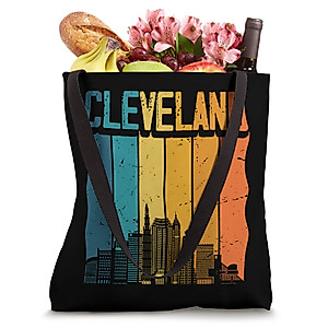 Cleveland Ohio USA Retro Vintage Sunset Skyline Cleveland Tote Bag