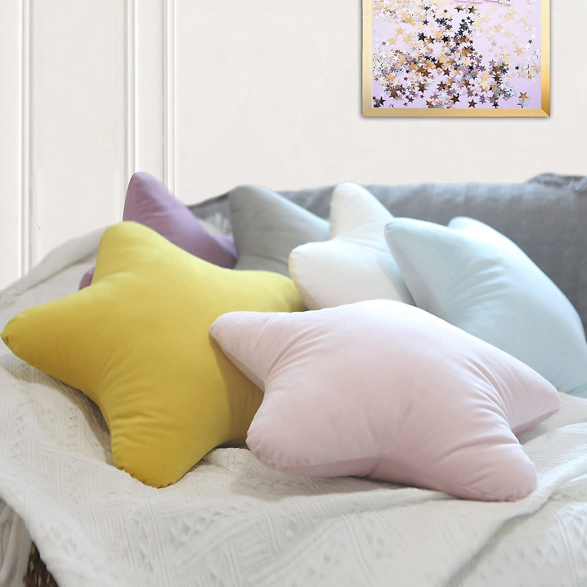 YRXRUS Star Pillow, White Star Shaped Throw Pillow, Soft Velvet 18x18 Inches Cute Pillow for Living, Bedroom Decorative, Birthday Gift for Women Girl Kids