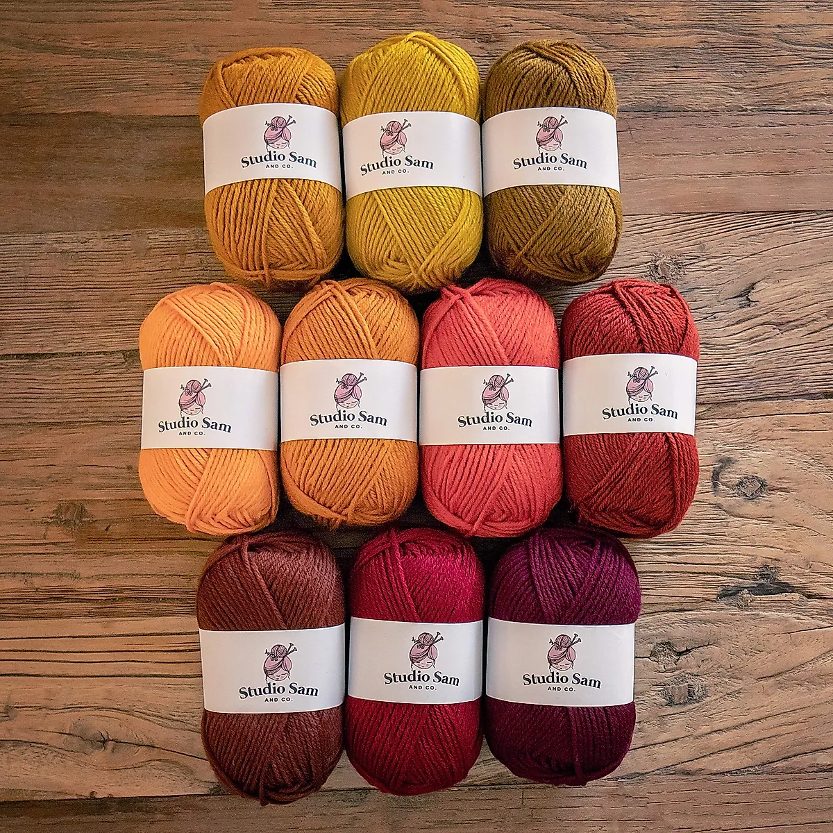 Studio Sam Acrylic Yarn Set. Ten Large 50g Skeins. Total 1030 Yards. for All Knitting, Crochet and Craft Projects. Orange and Brown (Autumn Collection)