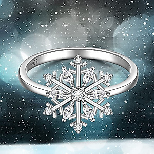 Sterling Silver Snowflake Ring Diamond Zirconia Crystal Christmas Snowflake Rings for Women Cute Dainty White Holiday Jewelry Gift Size 6