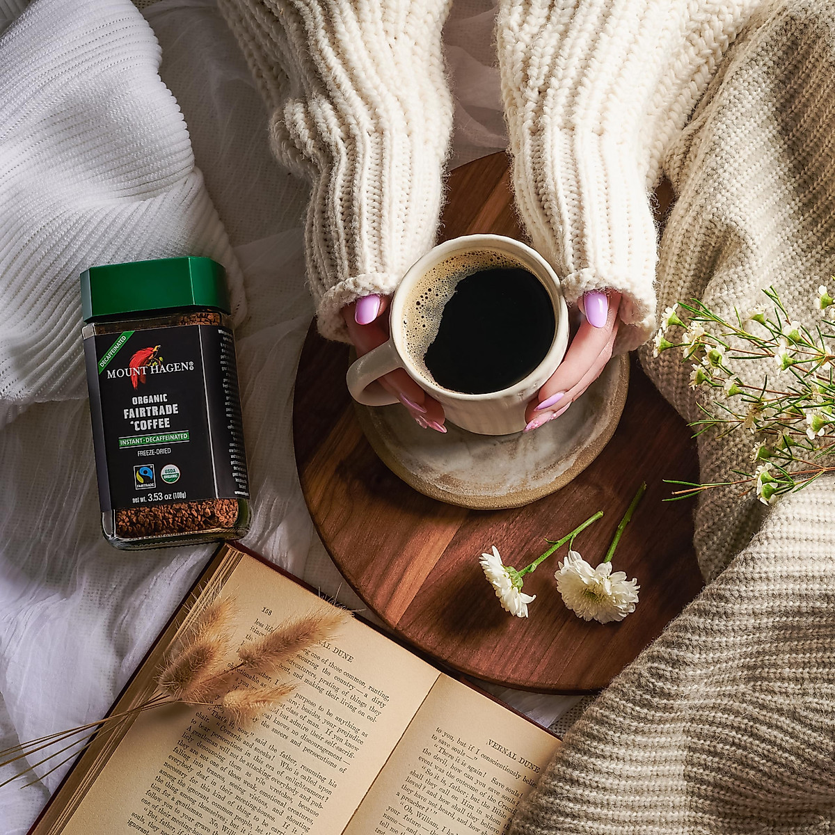 Mount Hagen 3.53oz Organic Freeze Dried Instant Decaf Coffee- 3 Pack | Eco-friendly Decaf Coffee Made From Organic Medium Roast Arabica Beans | Fair-Trade Instant Coffee Decaffeinated [3x 3.53oz Jar]