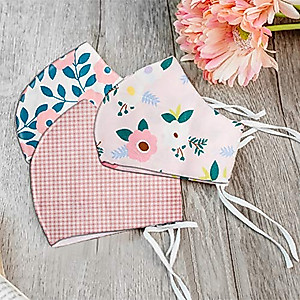 Lorvain 7PCS Pink Fat Quarters Fabric Bundles, Cotton Print Fabric with Green Leaf Red Fruit Gypsophila Strawberry White Flower for DIY Sewing Patterns Craft（19.6" x 15.7", Pink）