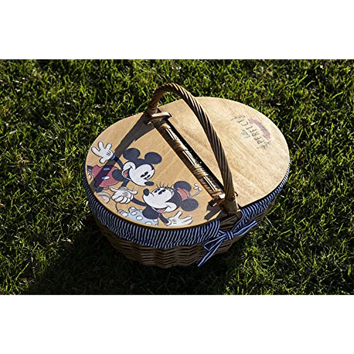 PICNIC TIME - Disney Mickey & Minnie Mouse - Country Vintage Picnic Basket with Lid - Wicker Picnic Basket for 2, (Navy Blue & White Stripe)