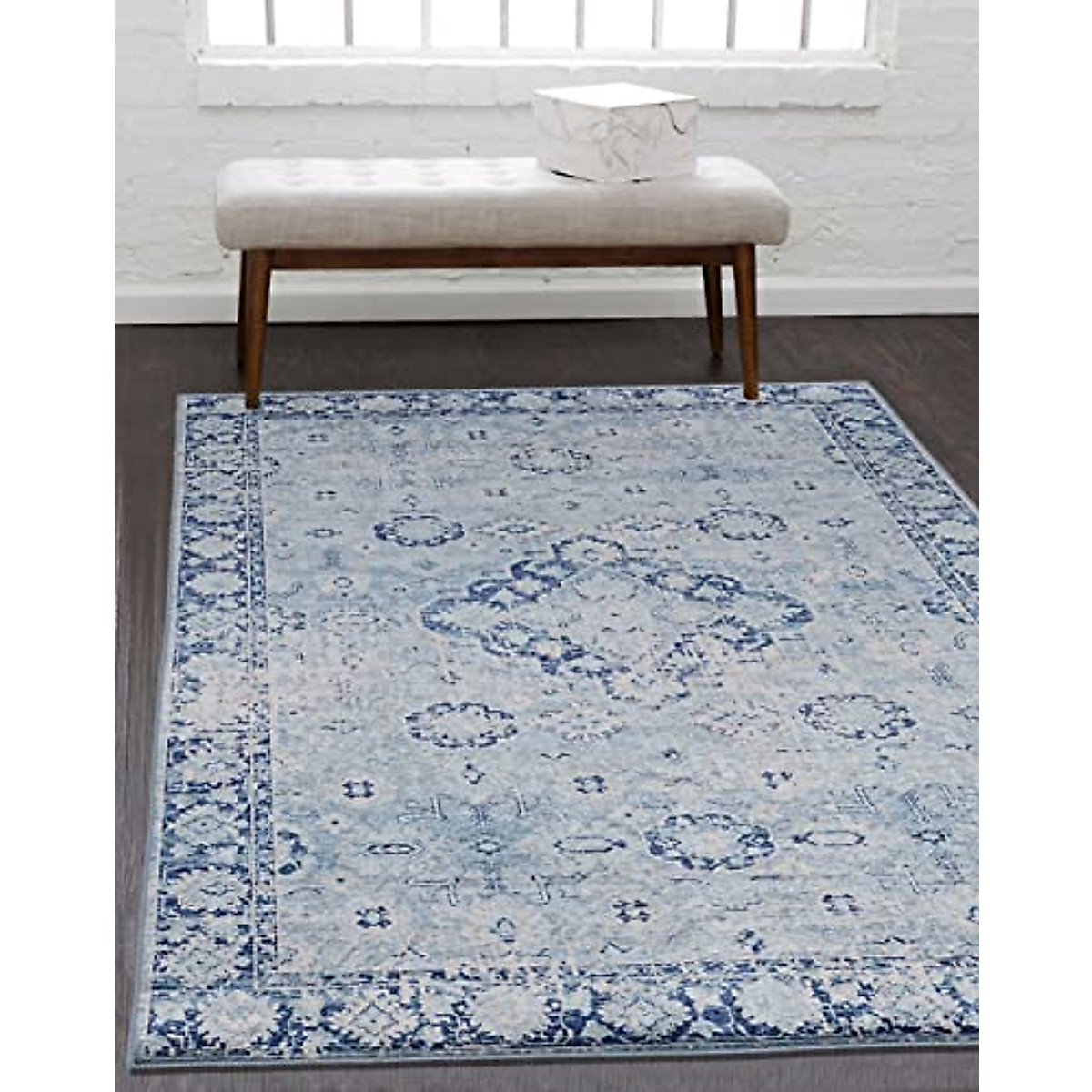 Honora Arcadia Blue/Ivory 5' x 7' Flat No Pile Area Rug by Linon