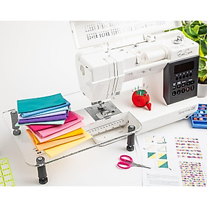 Connecting Threads Beginner Lap Throw Quilt Kit (40.5" x 56.5") - Half-Square Triangle Fun (Rainbow)