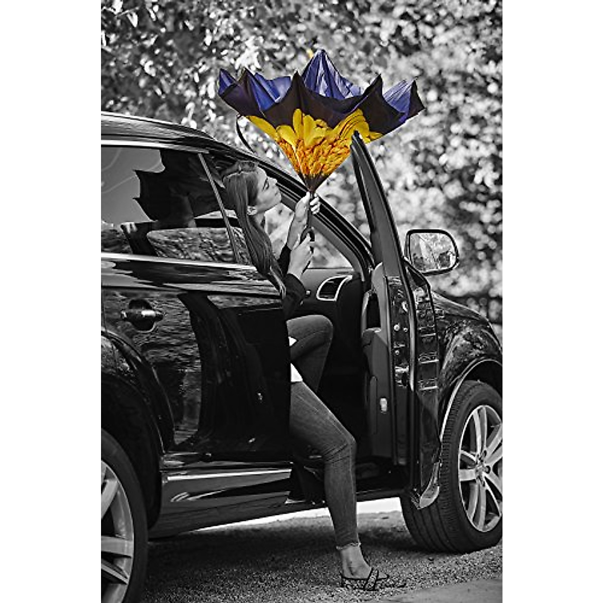 Nufoot Topsy Turvy Inverted umbrella, Black/White Polka Dot