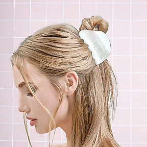 Bride's Babe Bridesmaid Gift Box Kit - Bridesmaids Proposal Gift Set, Perfect for Bachelorette Party, Bridal Shower or As a Thank You at The Wedding